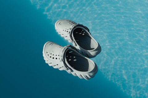 SUMMER BUZZING IN CROCS | Buzz Sneaker Station - Online Shop