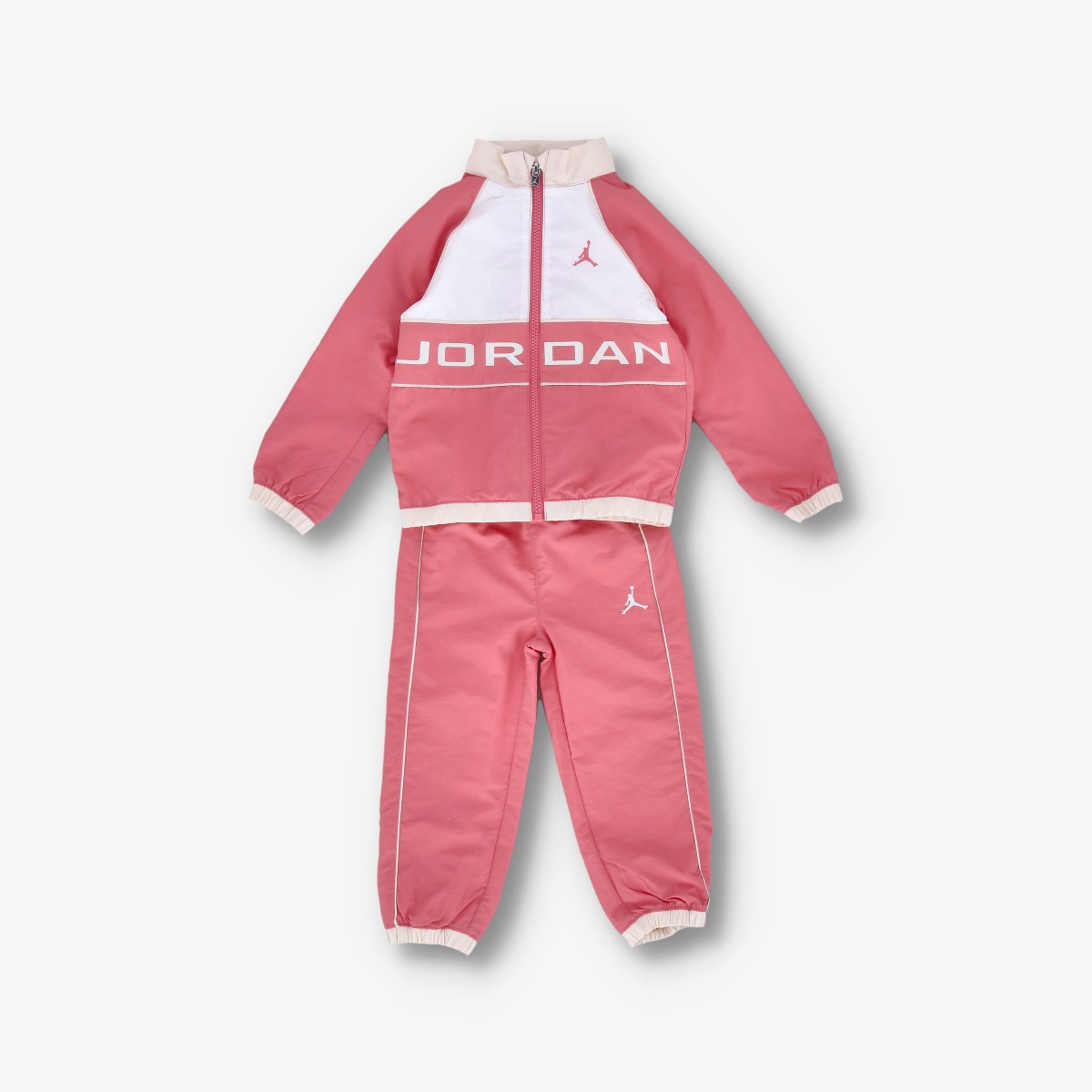 Nike Set JDN JORDAN WIND BREAKER PIPING | Buzz Sneaker Station - Online ...