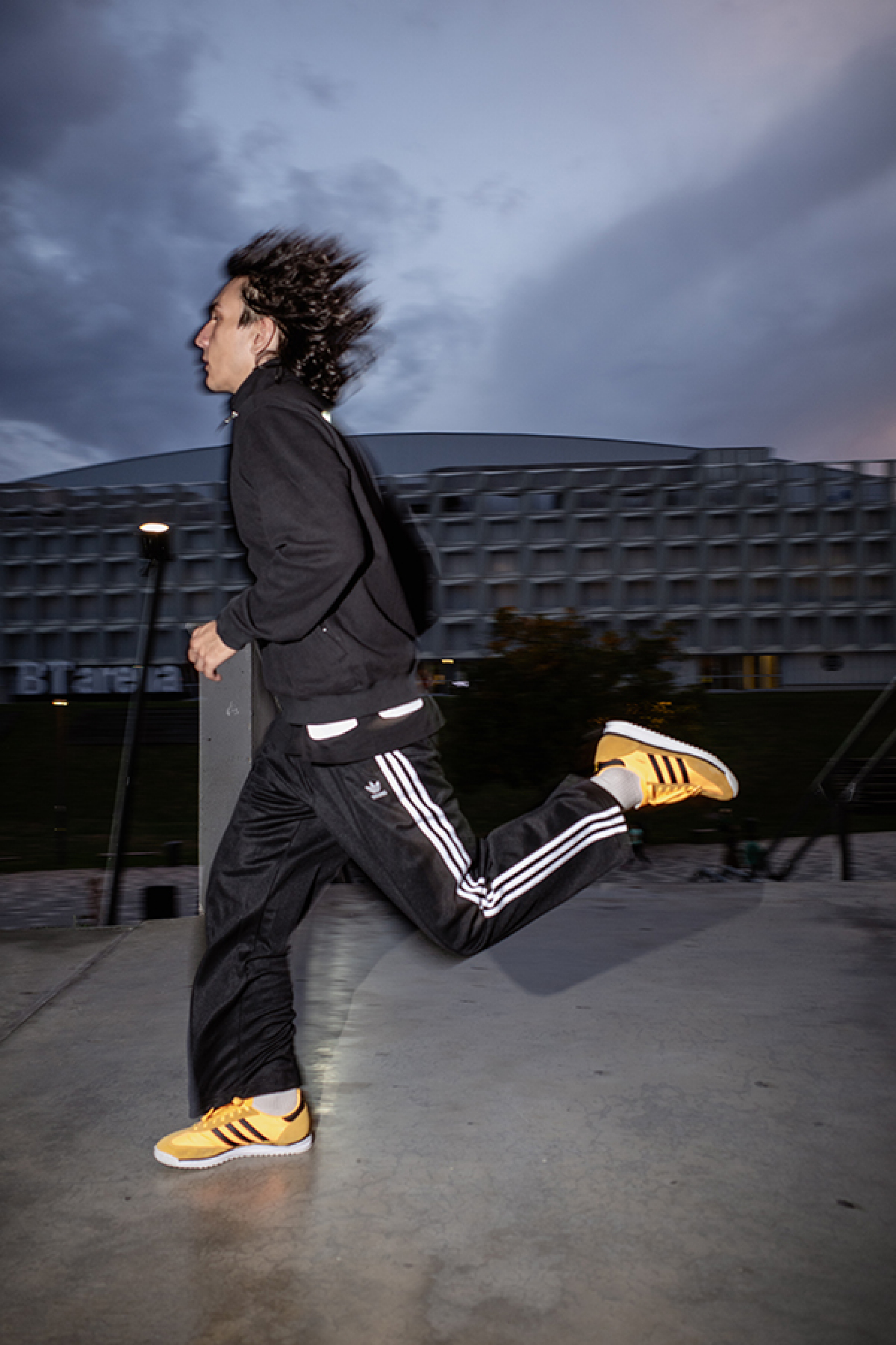adidas SL 72 Spark Core Black – A New Urban Classic | Buzz Sneaker ...